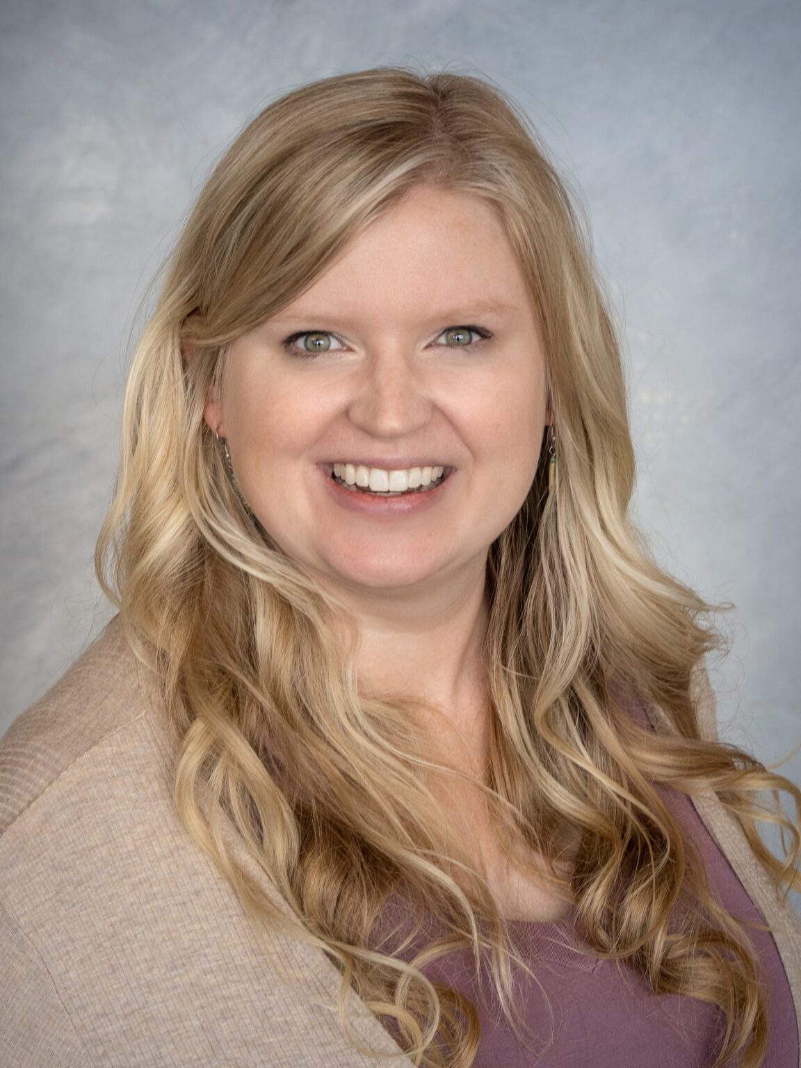 Lindsay Hawlk Election Candidate - Xtend